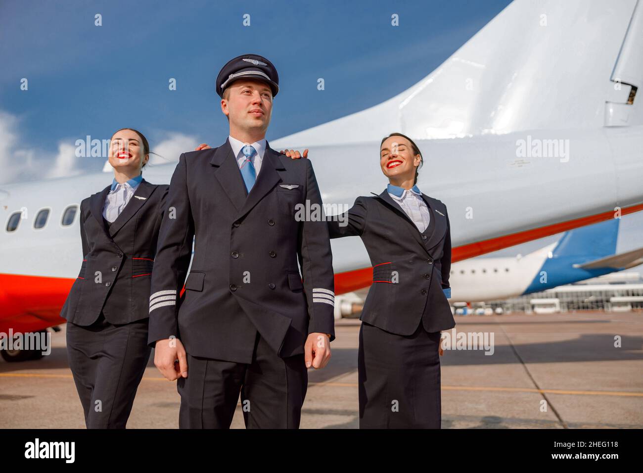 Transport aircrew man hi-res stock photography and images - Alamy