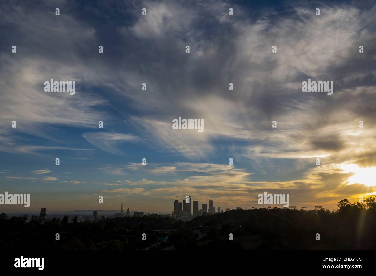 Los angeles skyline sunrise view hi-res stock photography and images ...