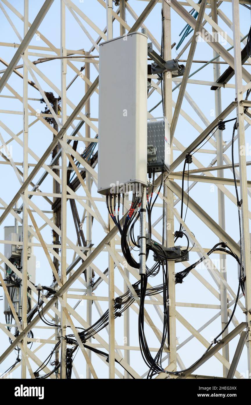 Close up telecommunications tower hi-res stock photography and images ...