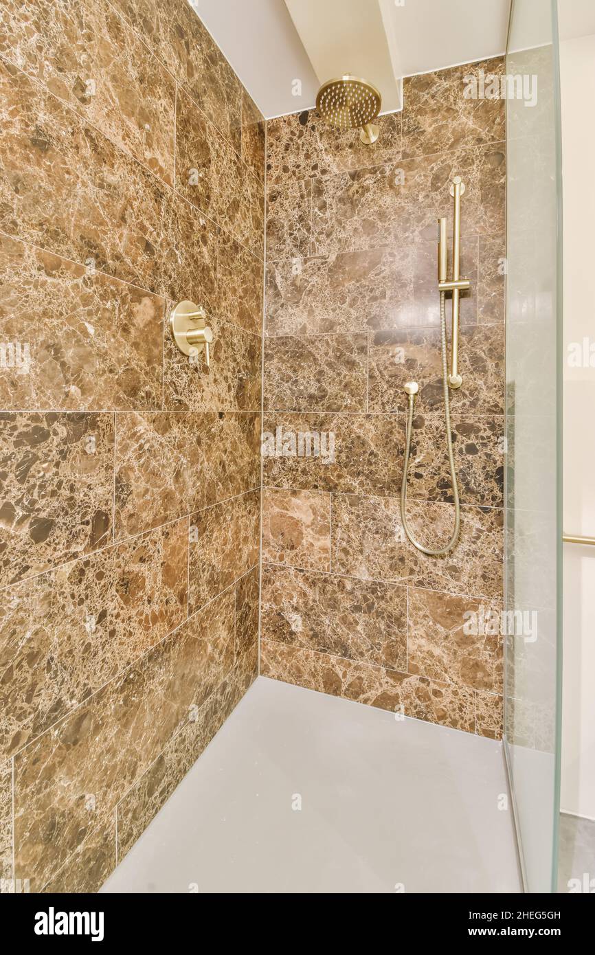 Modern shower stall in a bright bathroom Stock Photo - Alamy