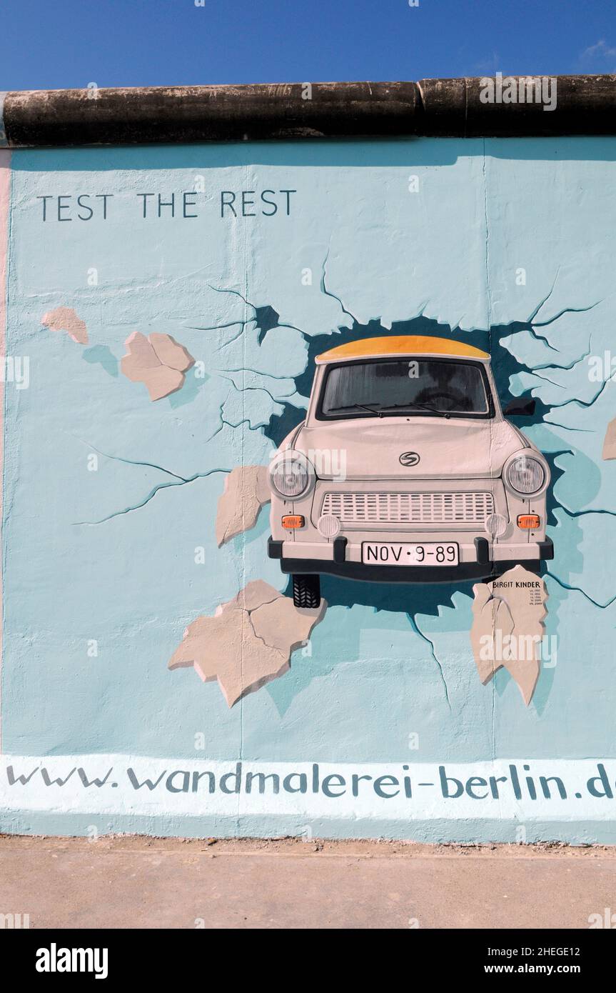 GERMANY, BERLIN, FRIEDRICHSHAIN-KREUZBERG, EAST SIDE GALLERY, TRABANT ...
