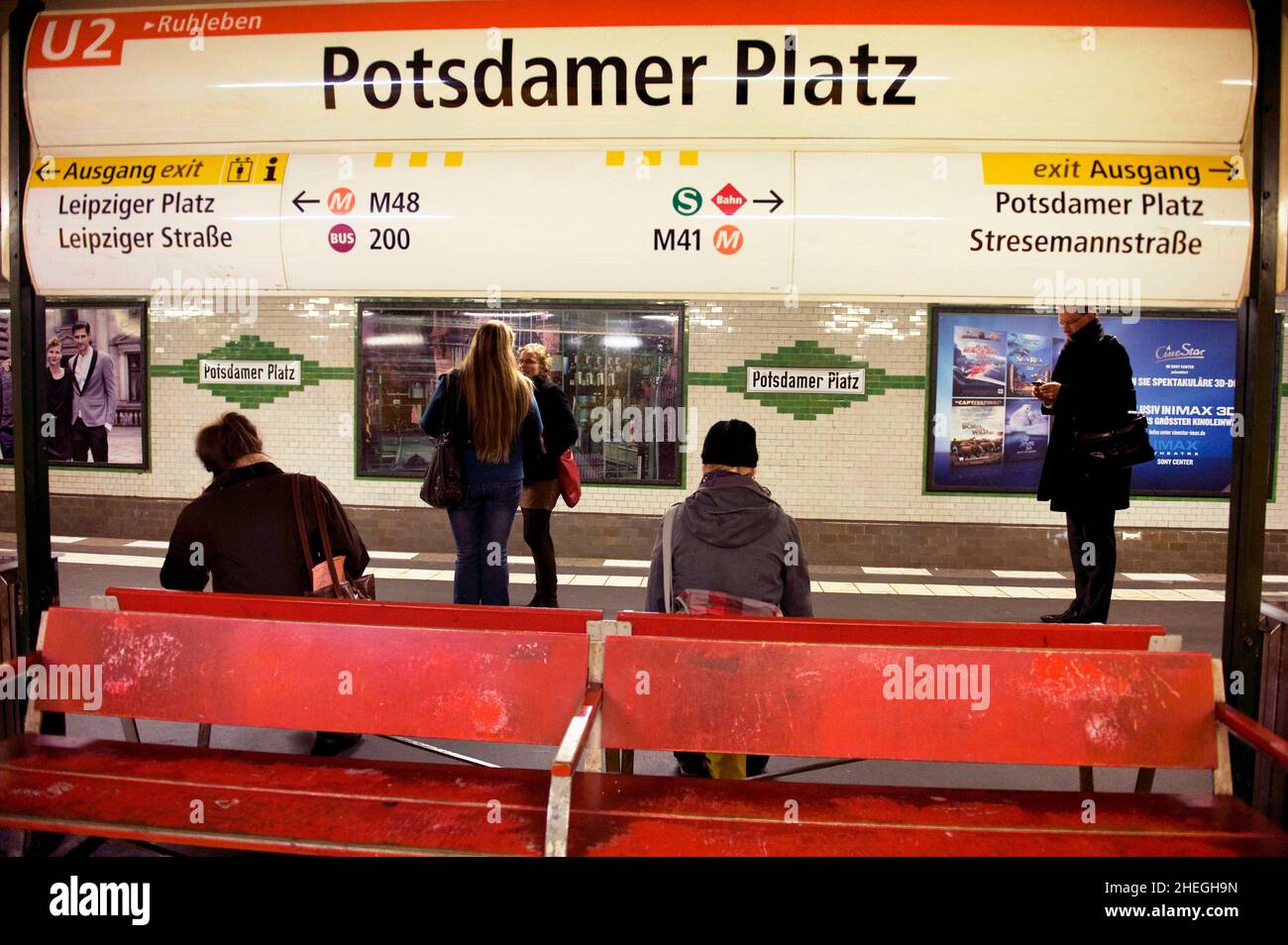 GERMANY. BERLIN. UNDERGROUND TUBE U-BAHN Stock Photo - Alamy