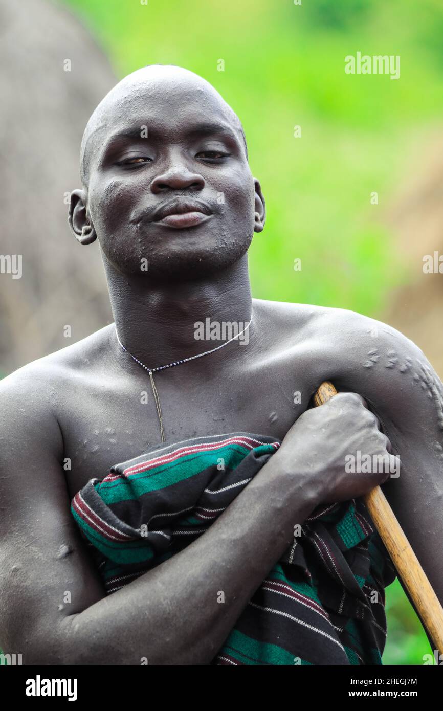 Mursi man male people jinka omo valley hi-res stock photography and ...