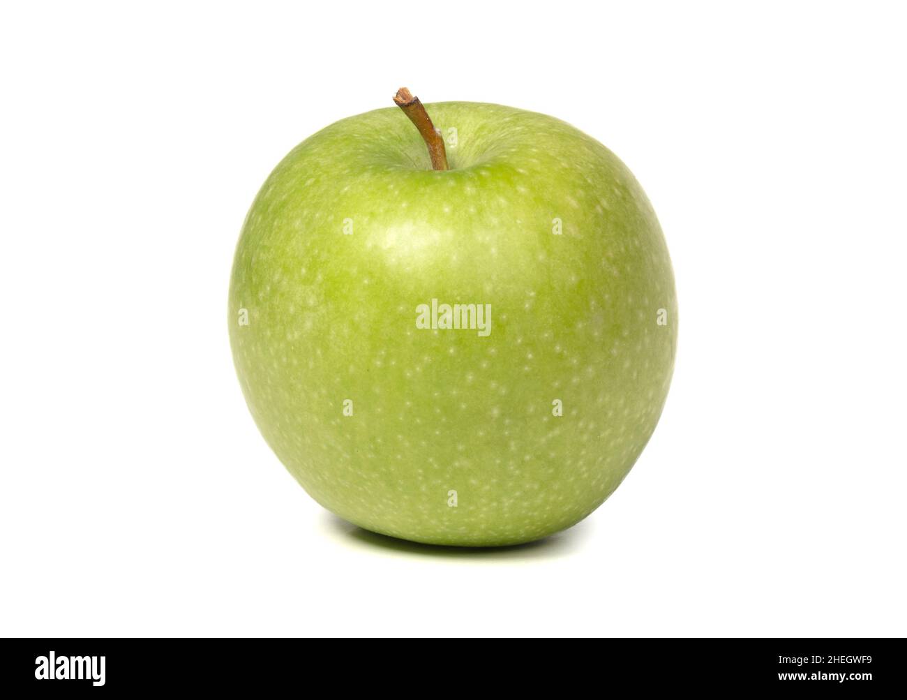 Ripe juicy green apple, isolated on white Stock Photo - Alamy