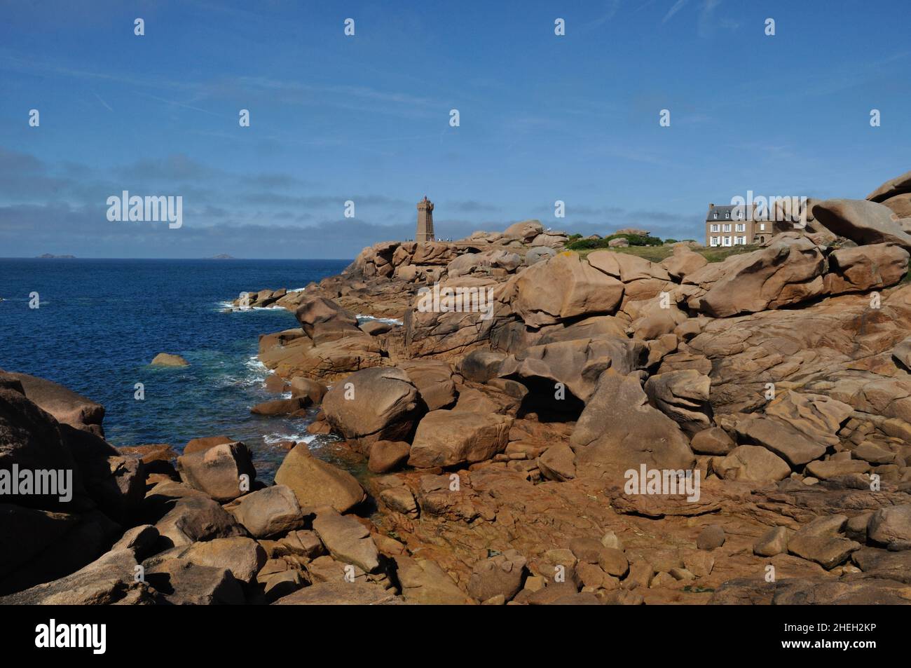 The granit rose coast in ploumanach Stock Photo - Alamy