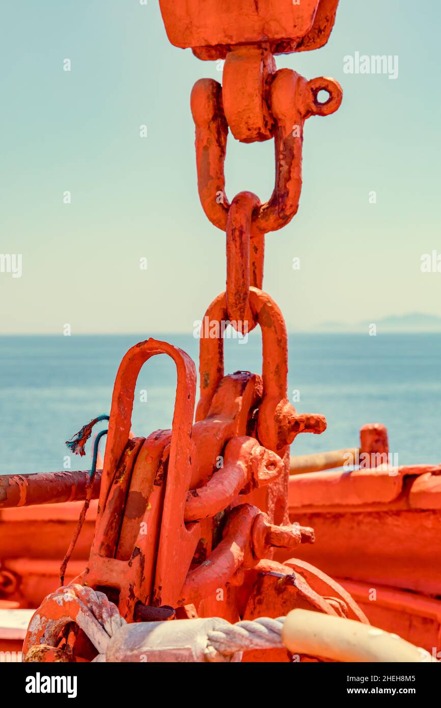 Suspended lifeboat hi-res stock photography and images - Alamy
