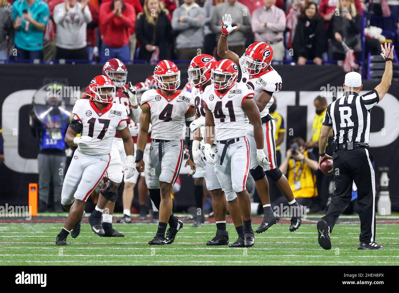 January 10, 2022: Georgia Bulldogs linebacker Channing Tindall (41 ...