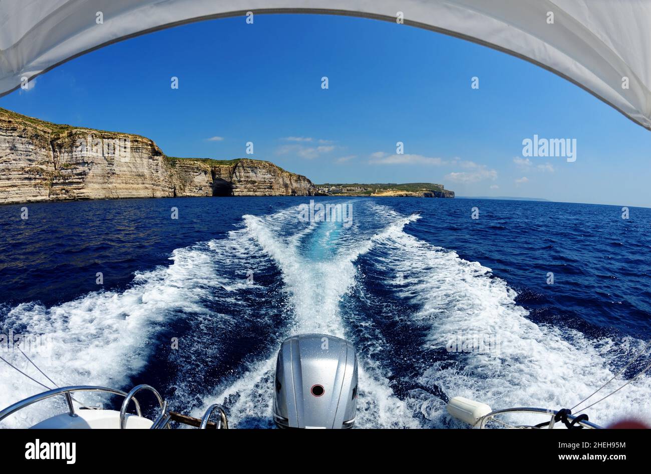 White cliffs coast malta hi-res stock photography and images - Alamy