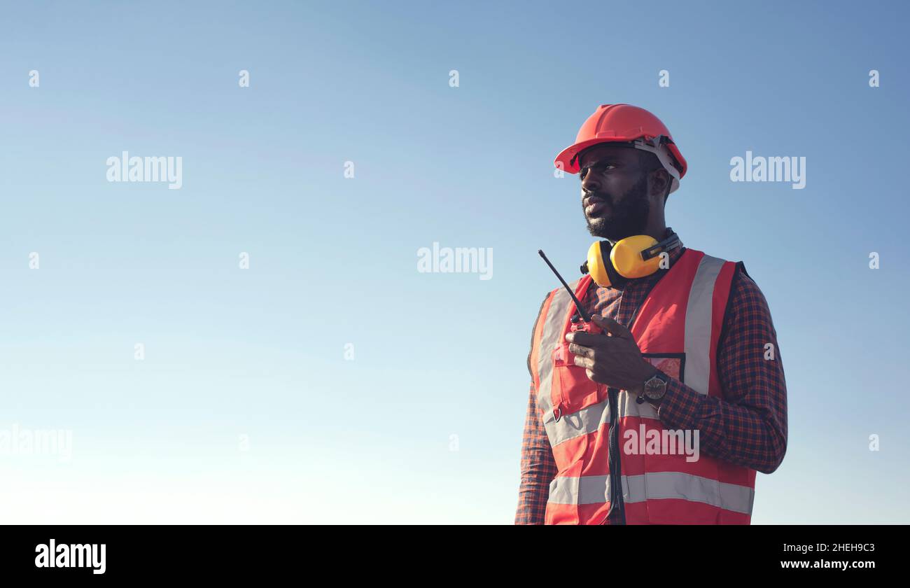 Radio communication hi-res stock photography and images - Alamy