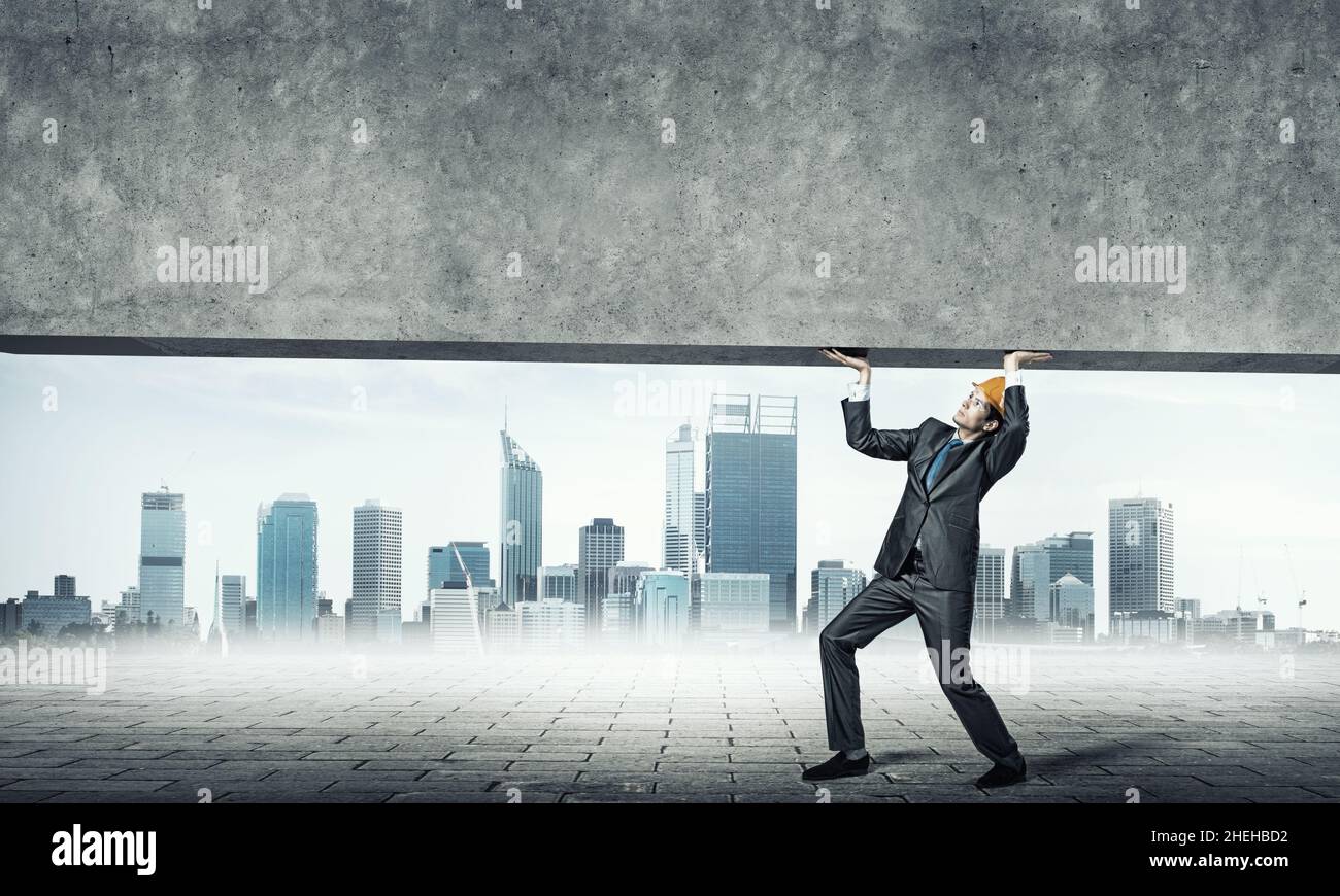 Hard construction work Stock Photo - Alamy