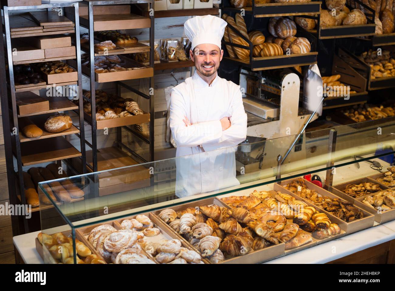 Professional baker cakes hi-res stock photography and images - Alamy