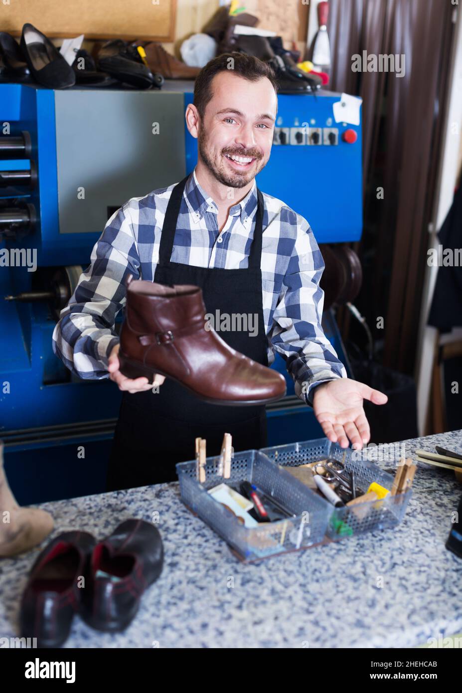 Boot fix hi-res stock photography and images - Alamy