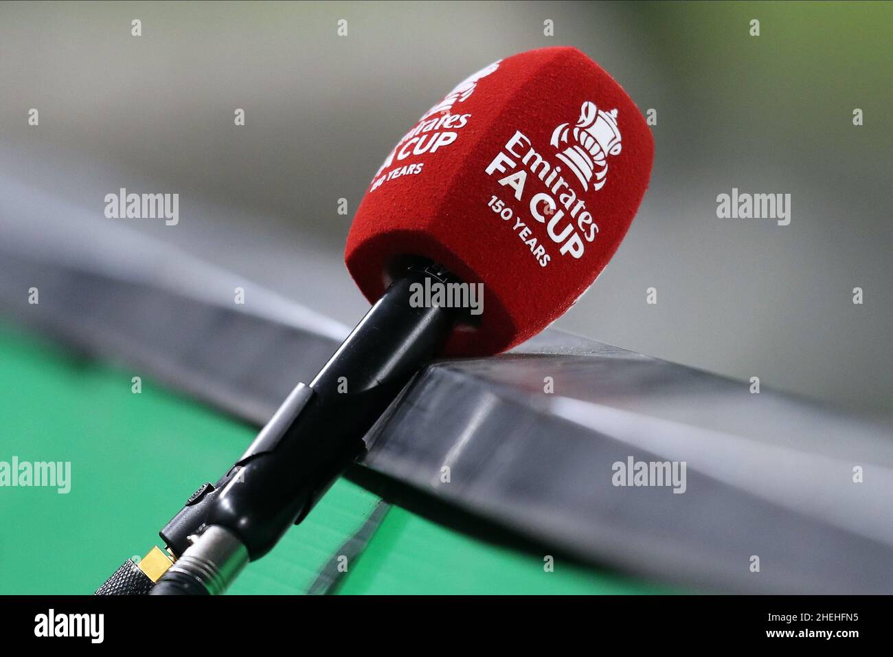 Stadium microphone hi-res stock photography and images - Alamy
