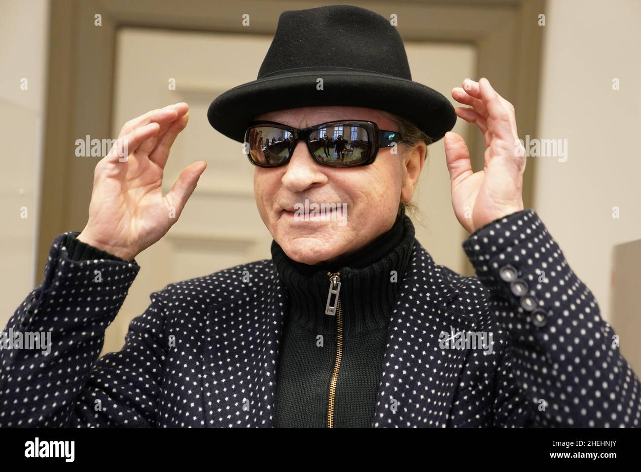 Hamburg, Germany. 11th Jan, 2022. The defendant Klaus Barkowsky stands ...