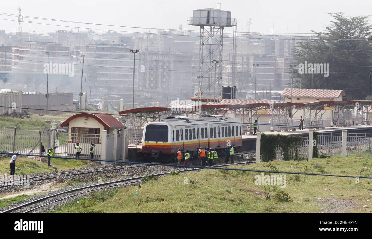 In service dmu hi-res stock photography and images - Alamy