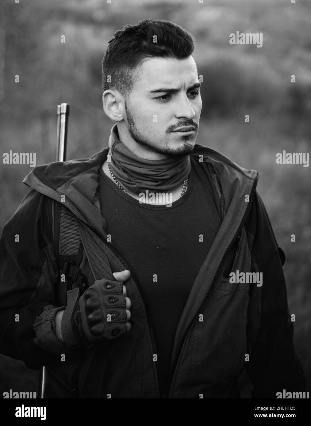 Portrait nature wildlife professional Black and White Stock Photos ...