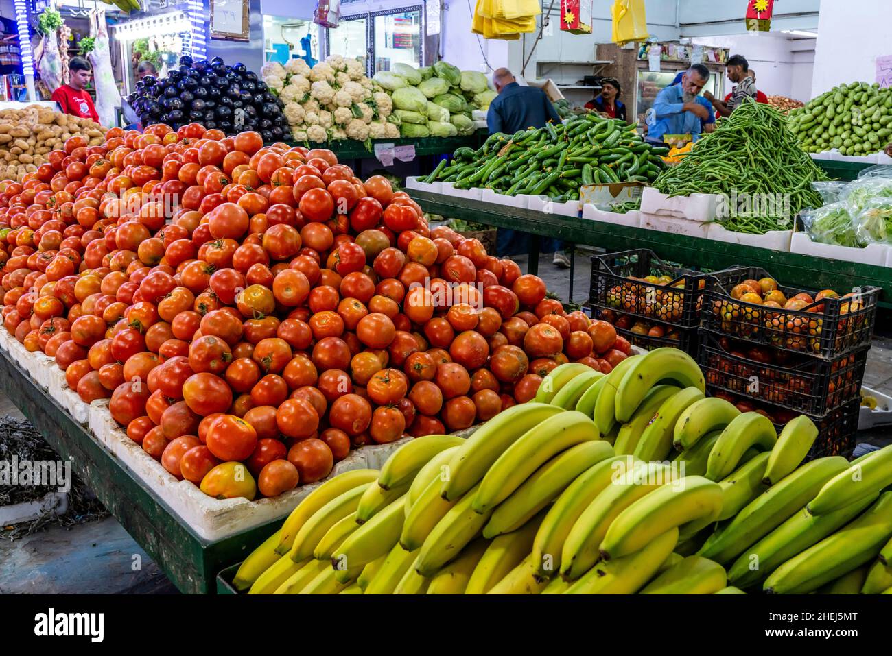 The Colourful Vegetable Souk, Aqaba, Aqaba Governorate, Jordan Stock ...