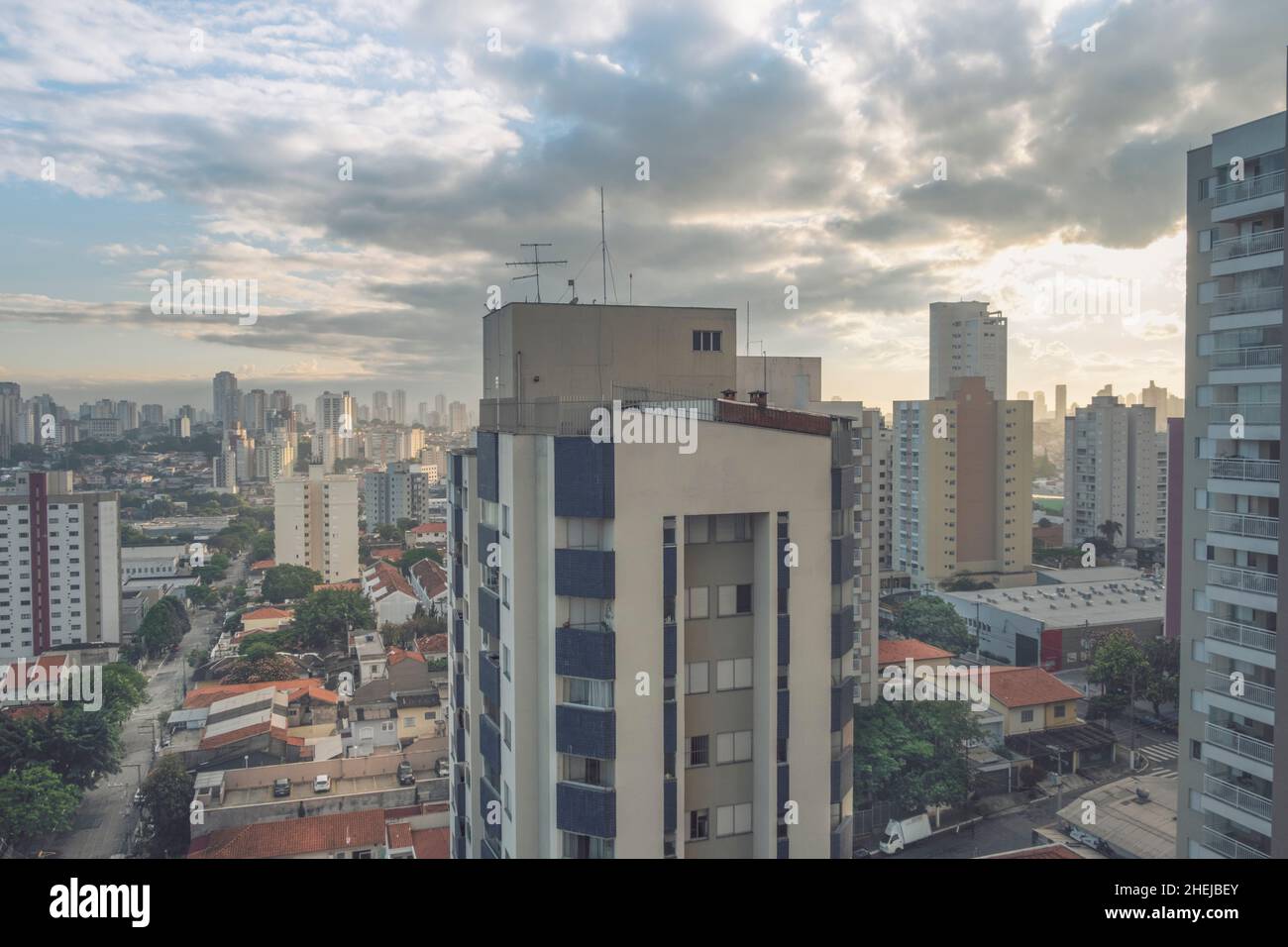Brazilian apartment blocks hi-res stock photography and images - Alamy