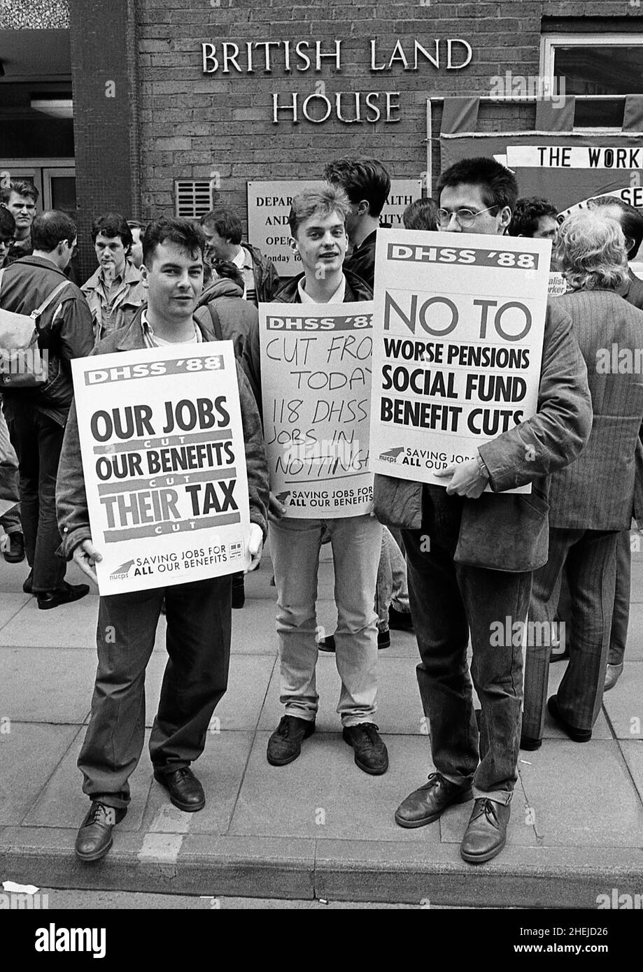 1980s office uk hi-res stock photography and images - Alamy