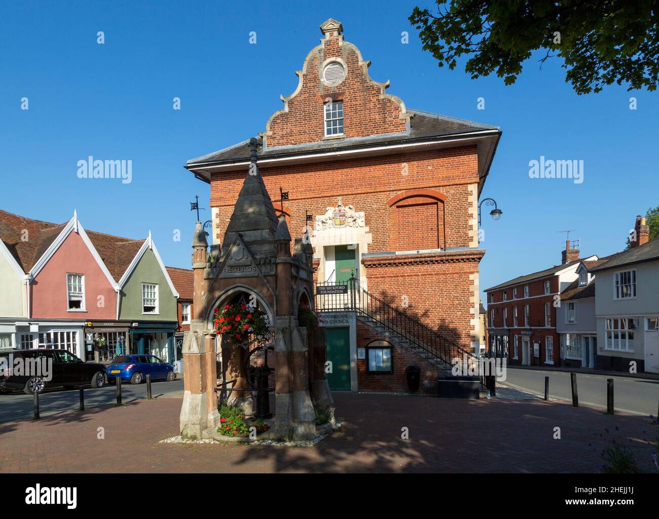 The Shire Hall and Corn Exchange, Tudor architecture, Woodbridge ...