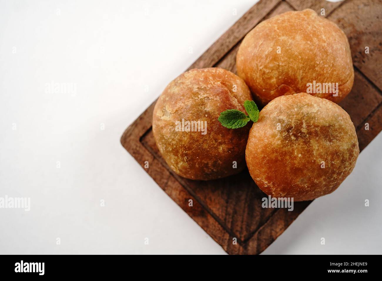 Kachori samosa hi-res stock photography and images - Alamy