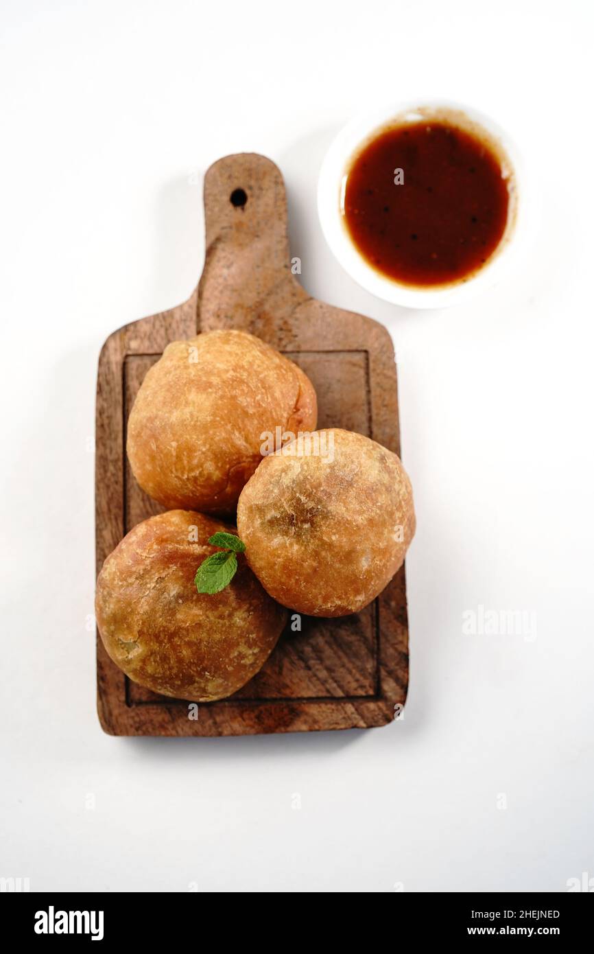 Kachori samosa hi-res stock photography and images - Alamy