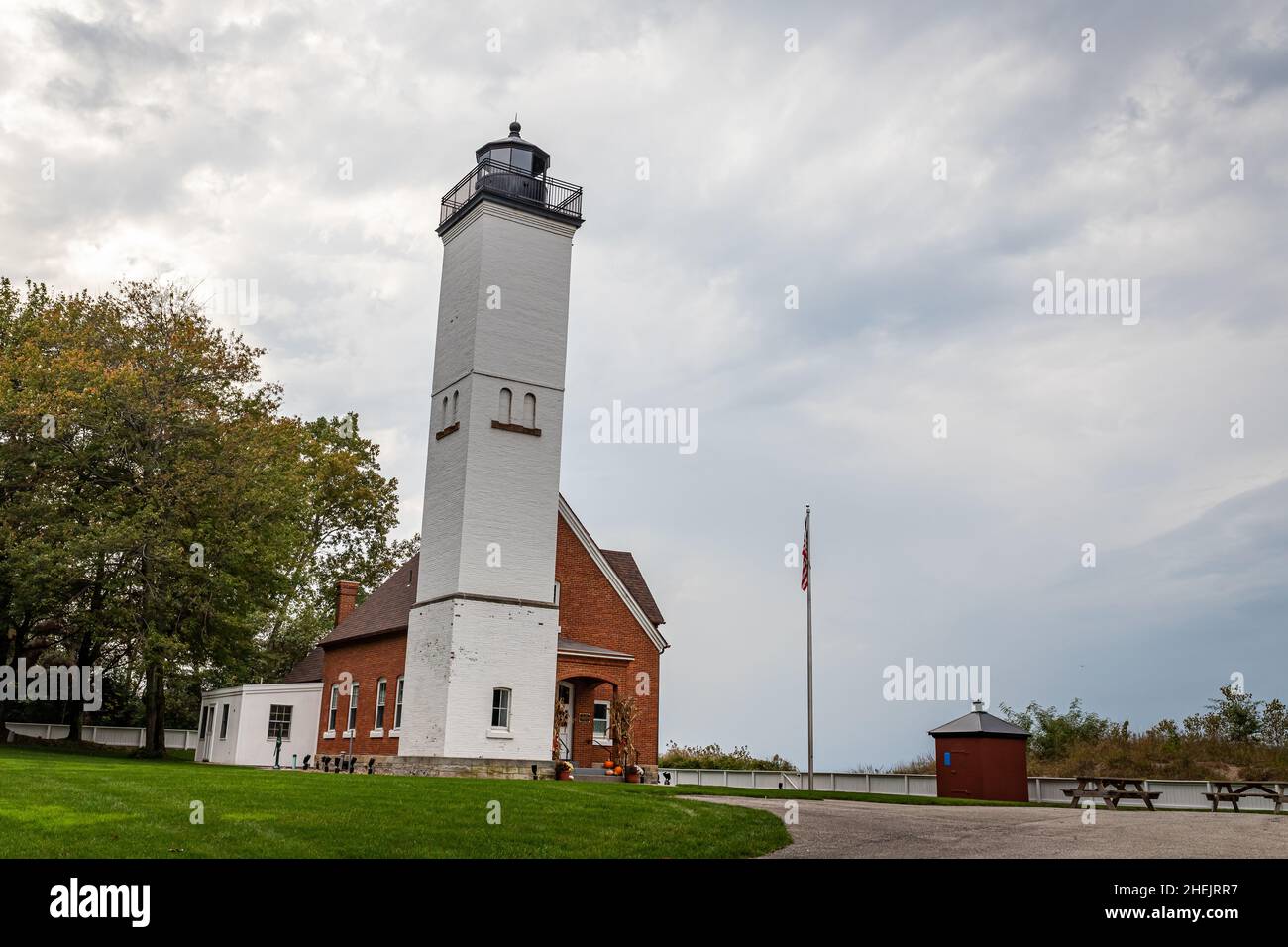 The Presque Isle Lighthouse signals the shoreline of Presque Isle State ...