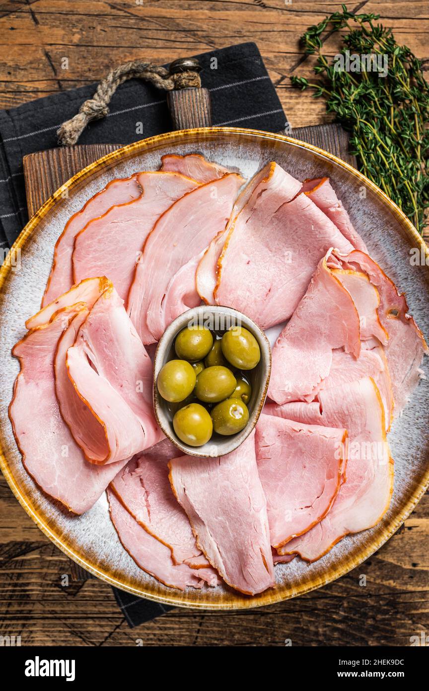 Smoked boneless ham hi-res stock photography and images - Alamy