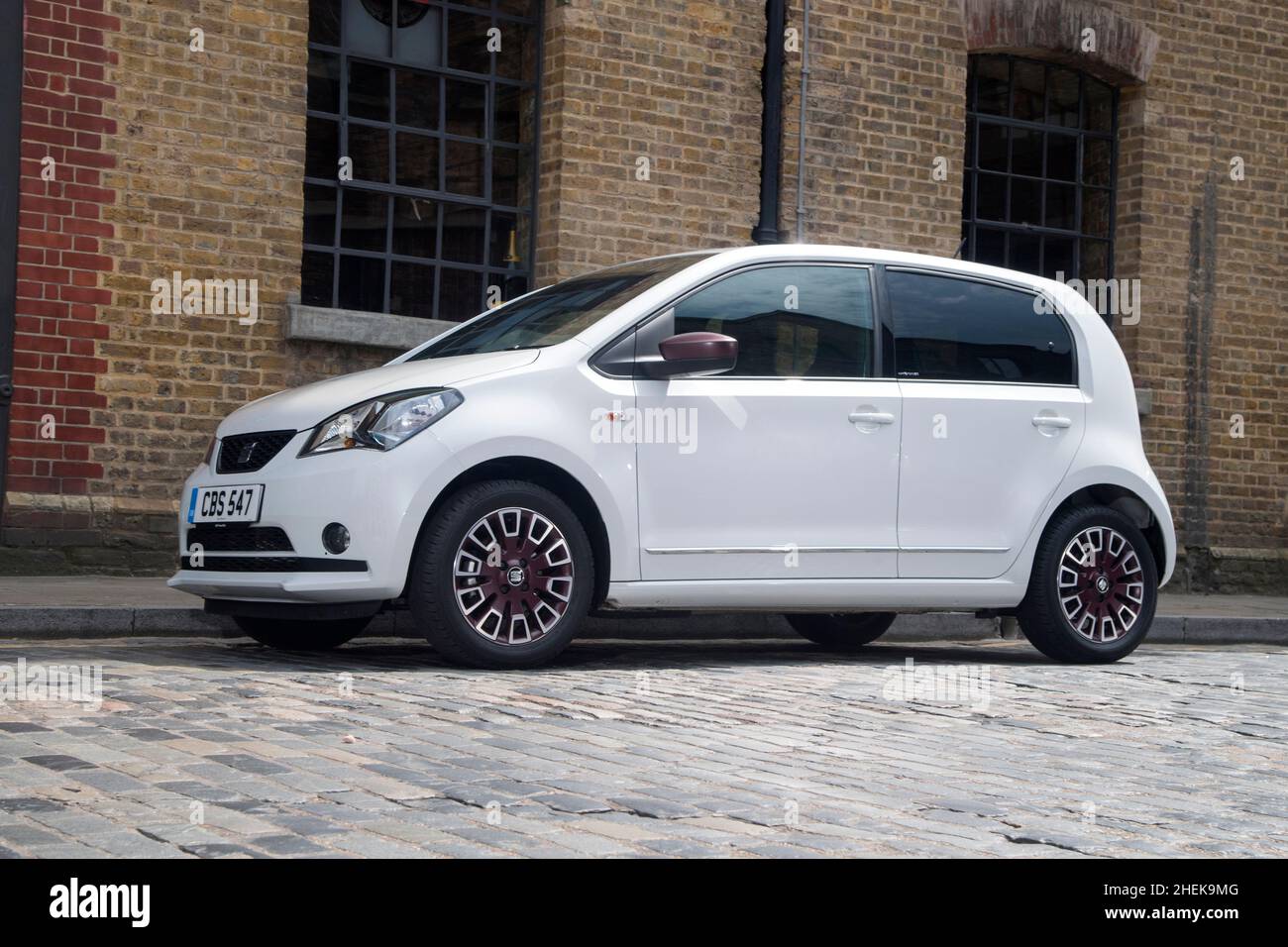 Mii by mango hi-res stock photography and images - Alamy