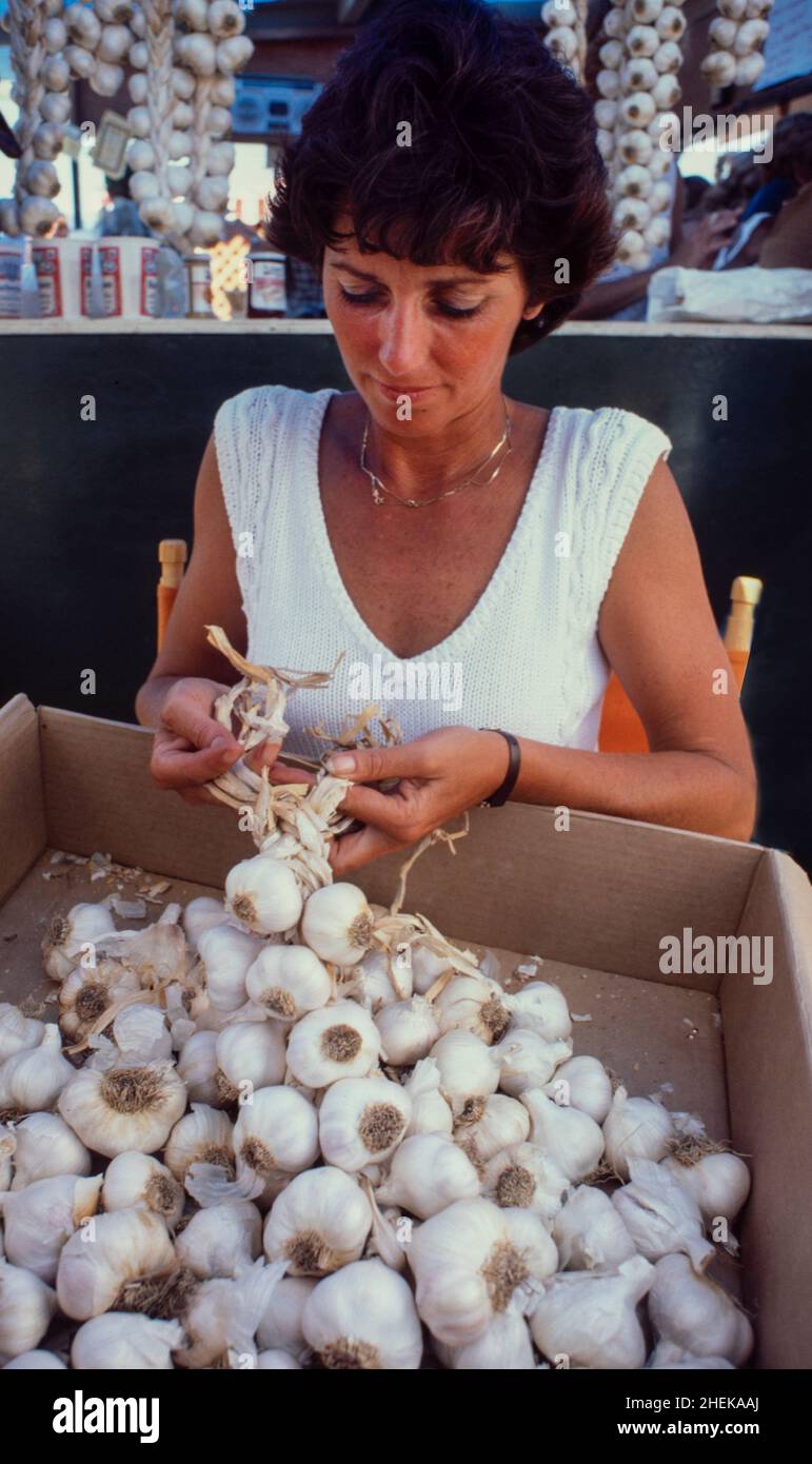 Dried garlic bundles hi-res stock photography and images - Alamy