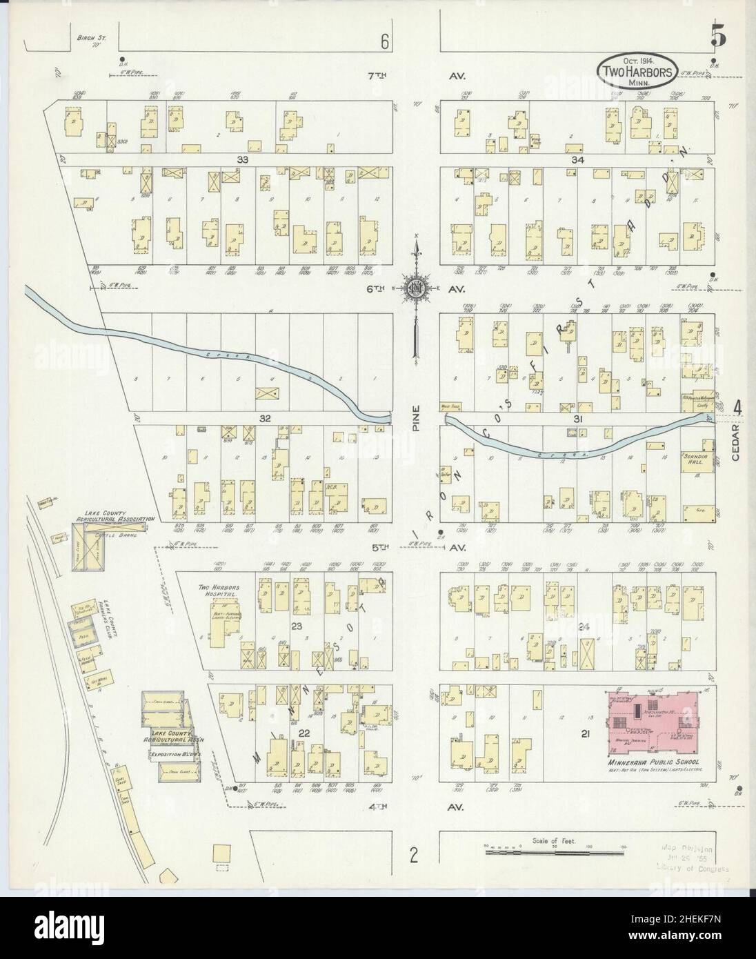 Map of two harbors hi-res stock photography and images - Alamy