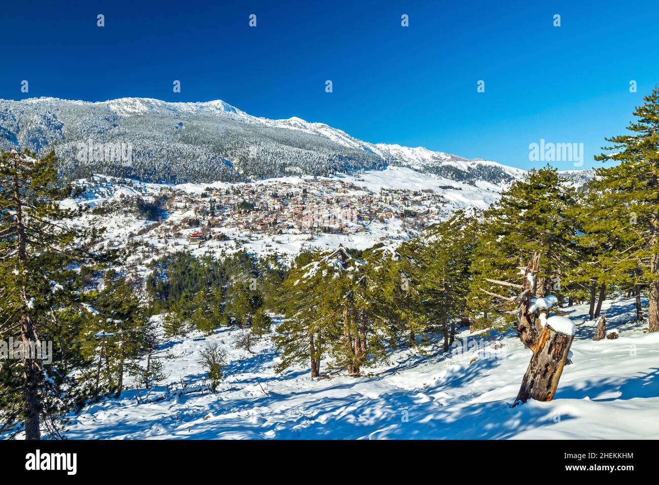 Samarina village and Smolikas mountain, Grevena, West Macedonia, Greece ...