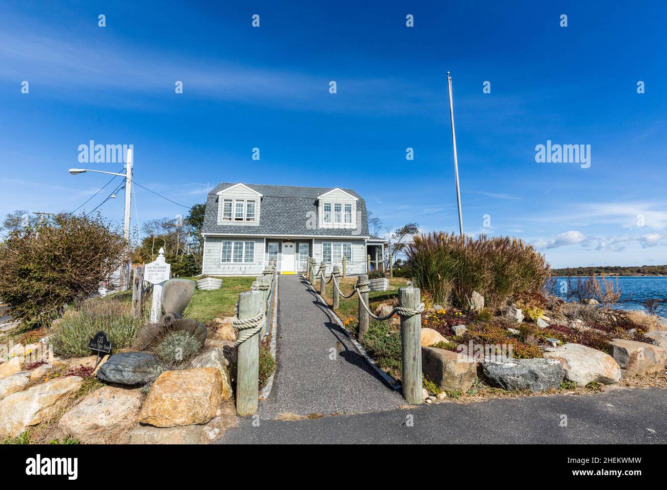 view to traditional historic house at shelter Island with ticket office ...