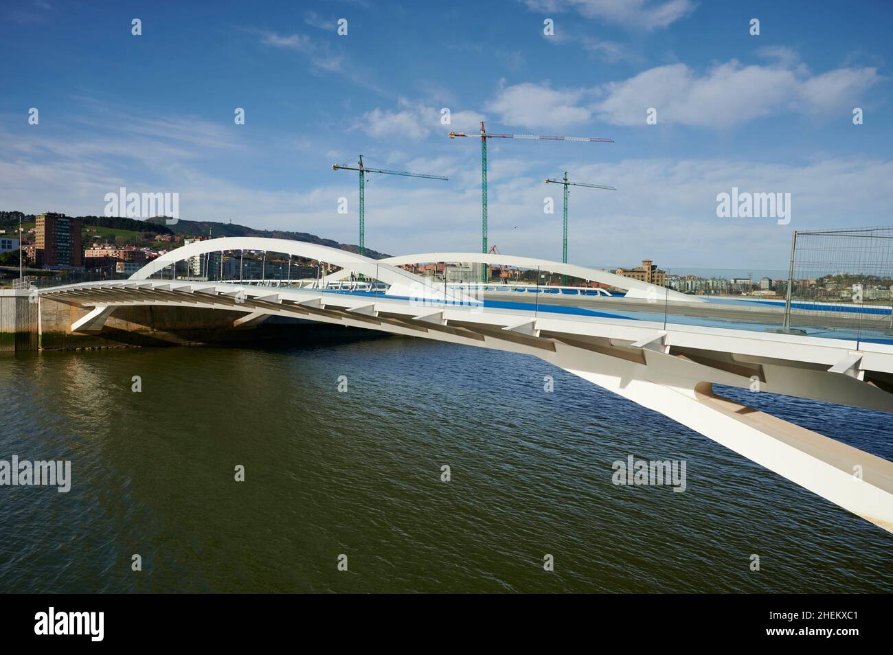 New Bridge of San Ignacio to join the island of Zorrozaurre with Deusto ...