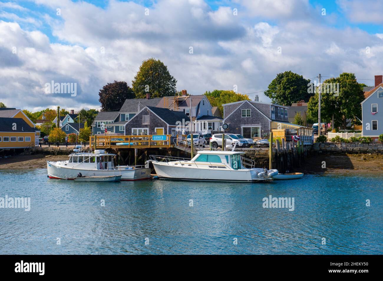 Portsmouth historic waterfront residential area at Piscataqua River in ...