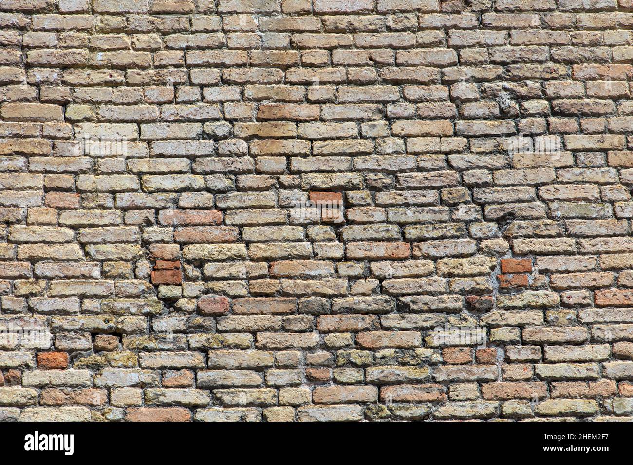 old rotten brick wall at an old historic house Stock Photo - Alamy