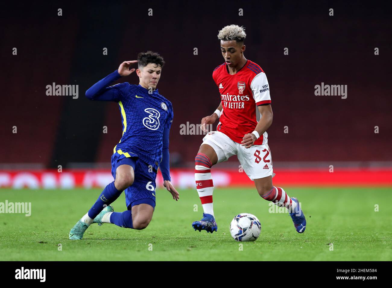 Chelsea bell hi-res stock photography and images - Alamy