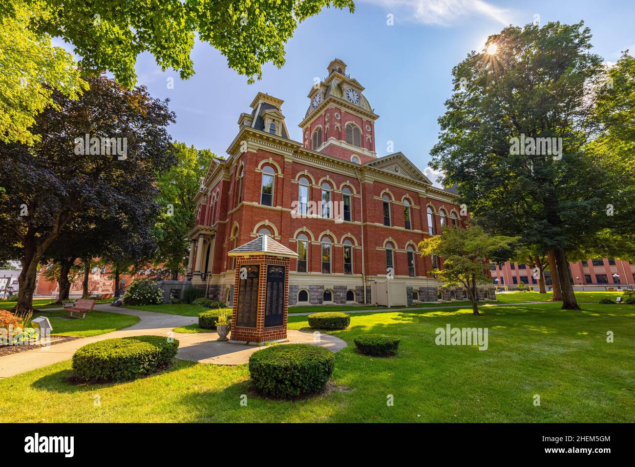 Lagrange county courthouse hi-res stock photography and images - Alamy