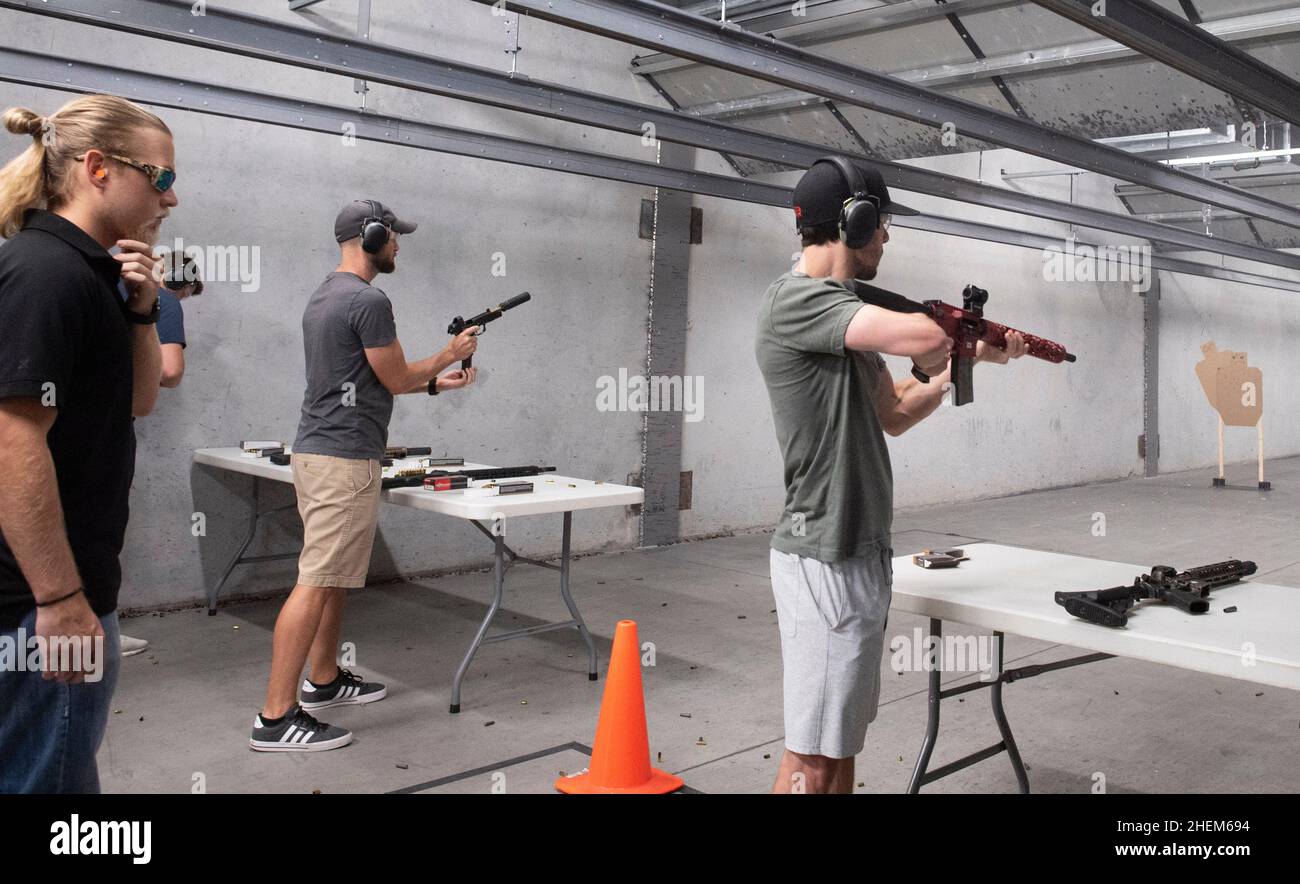 Supervised shooting hi-res stock photography and images - Alamy