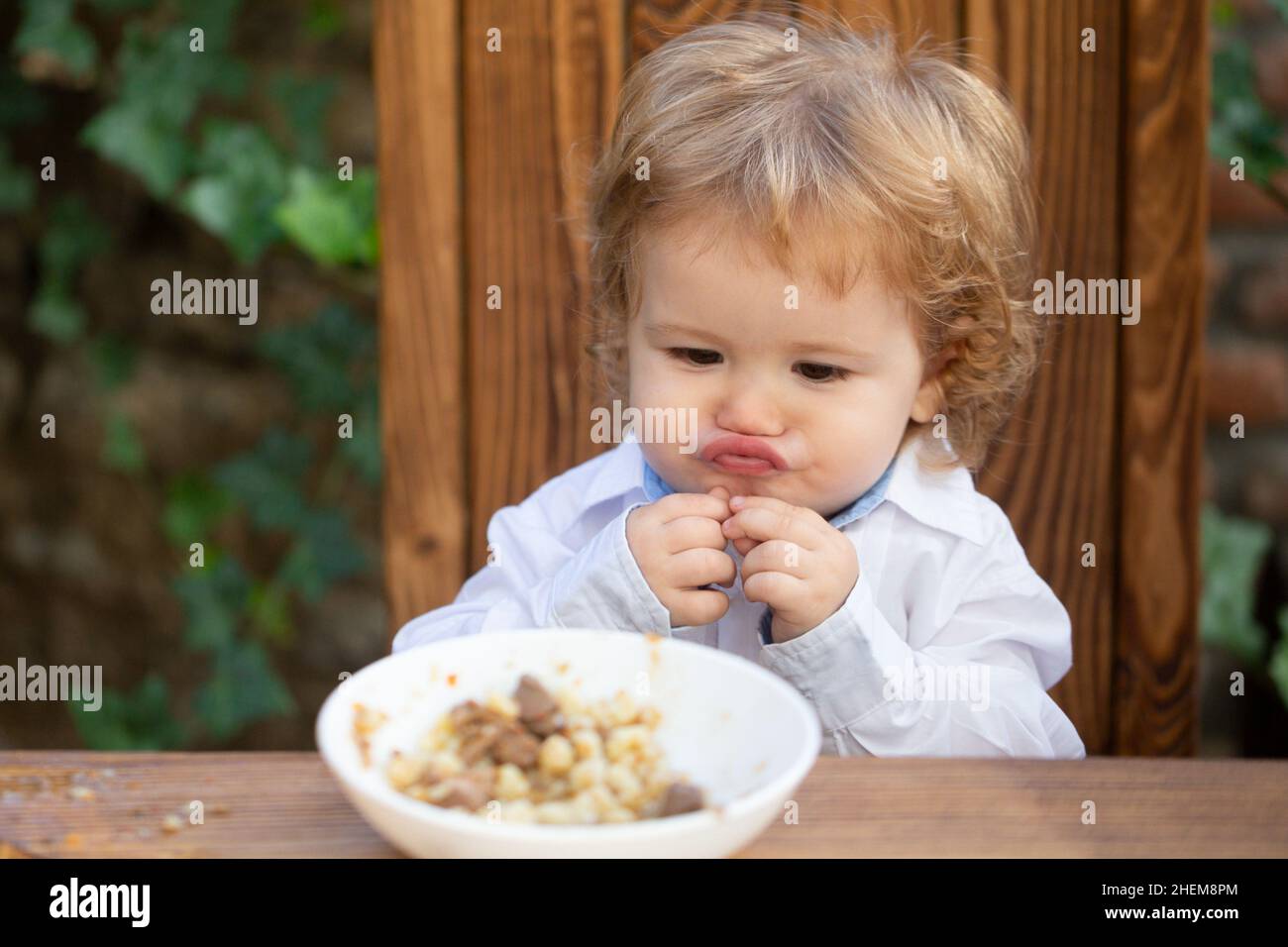 Funny Pictures Of Babies Eating