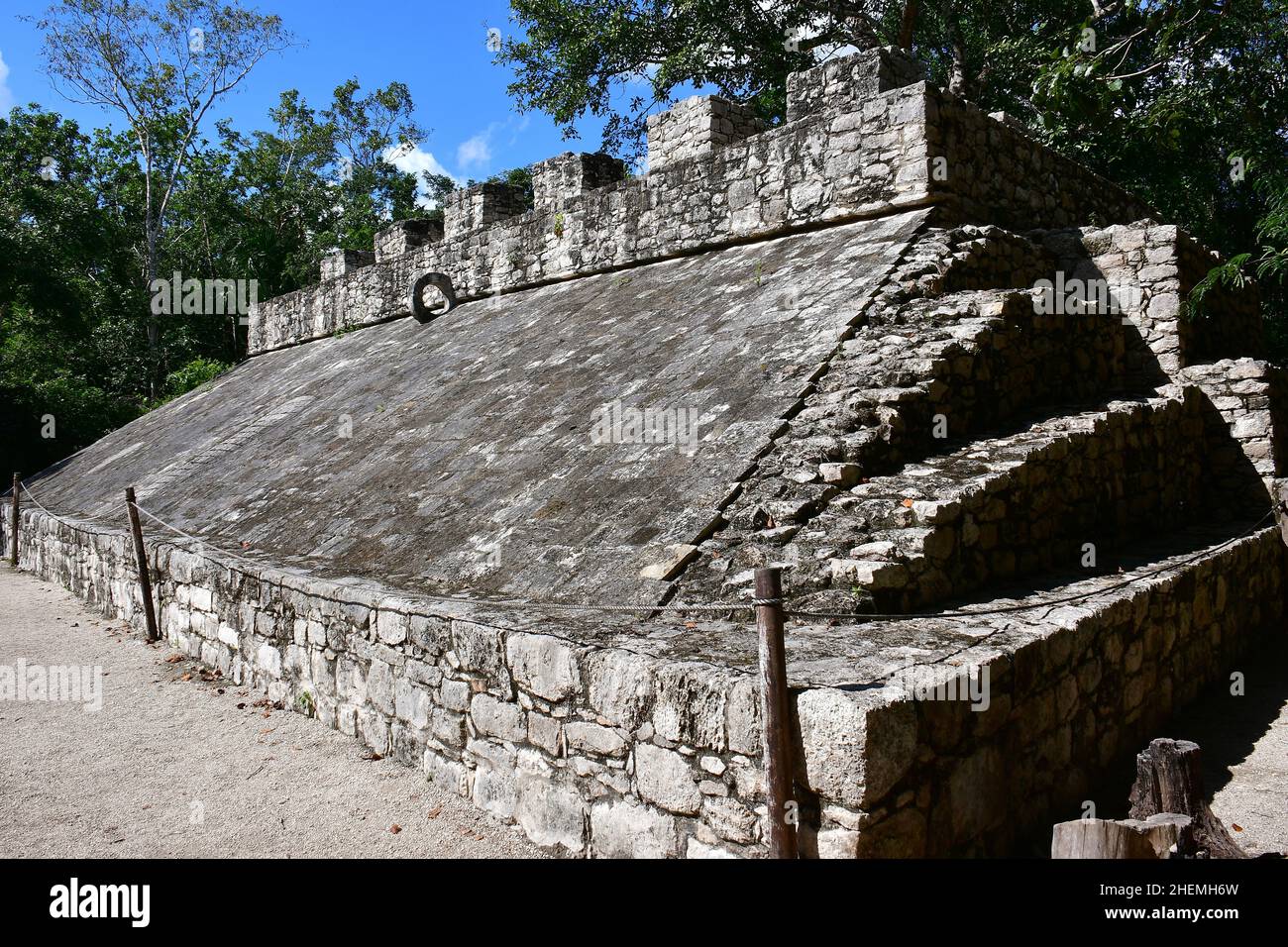 Ball court, Maya ruins, Chumuc Mul group, Coba Archeological Area ...