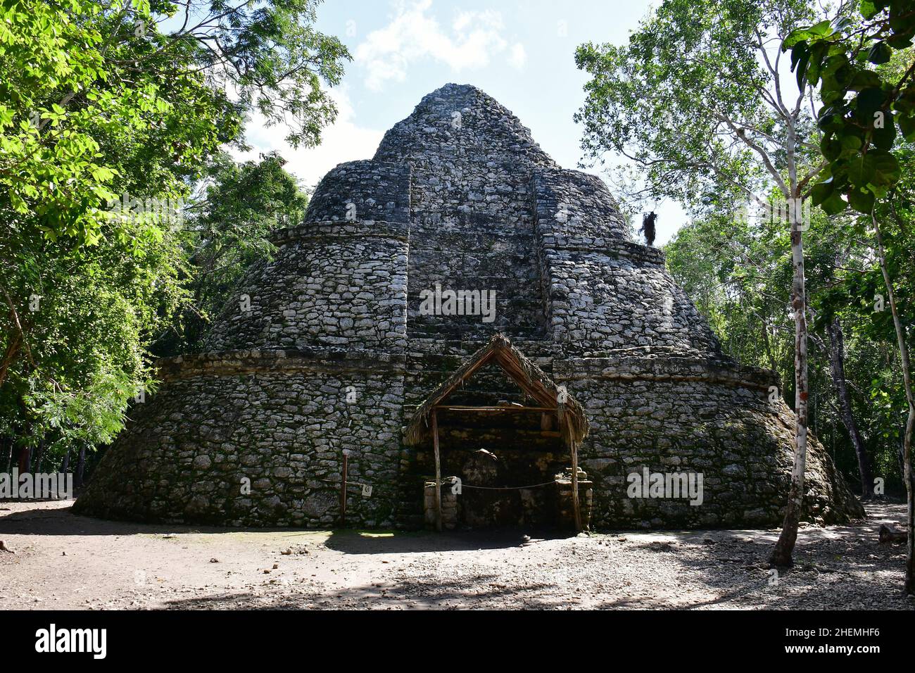 Mayan observatory (Observatorio astronomico), Maya ruins, Coba ...