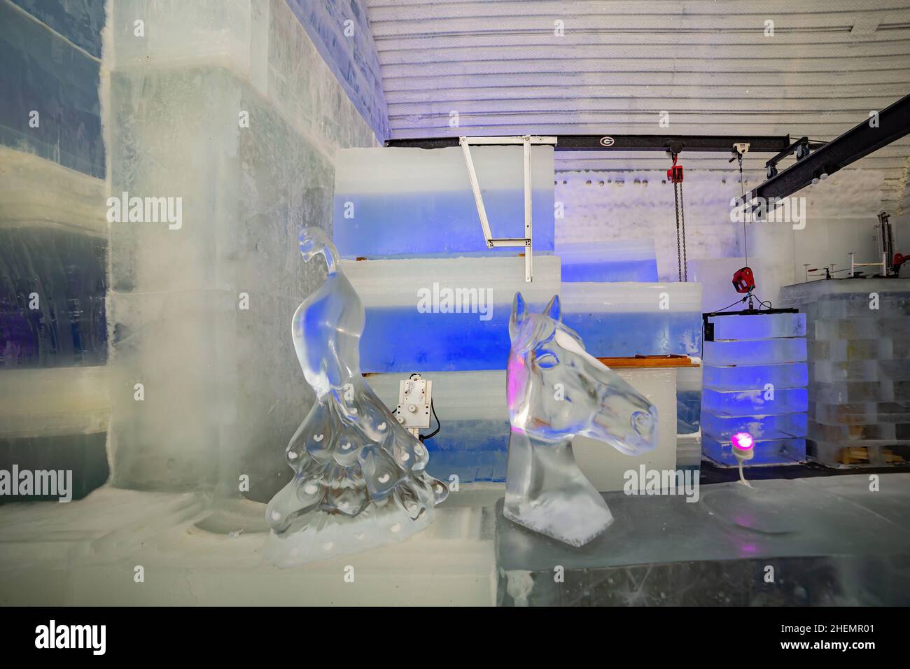 Fairbanks alaska ice museum hi-res stock photography and images - Alamy