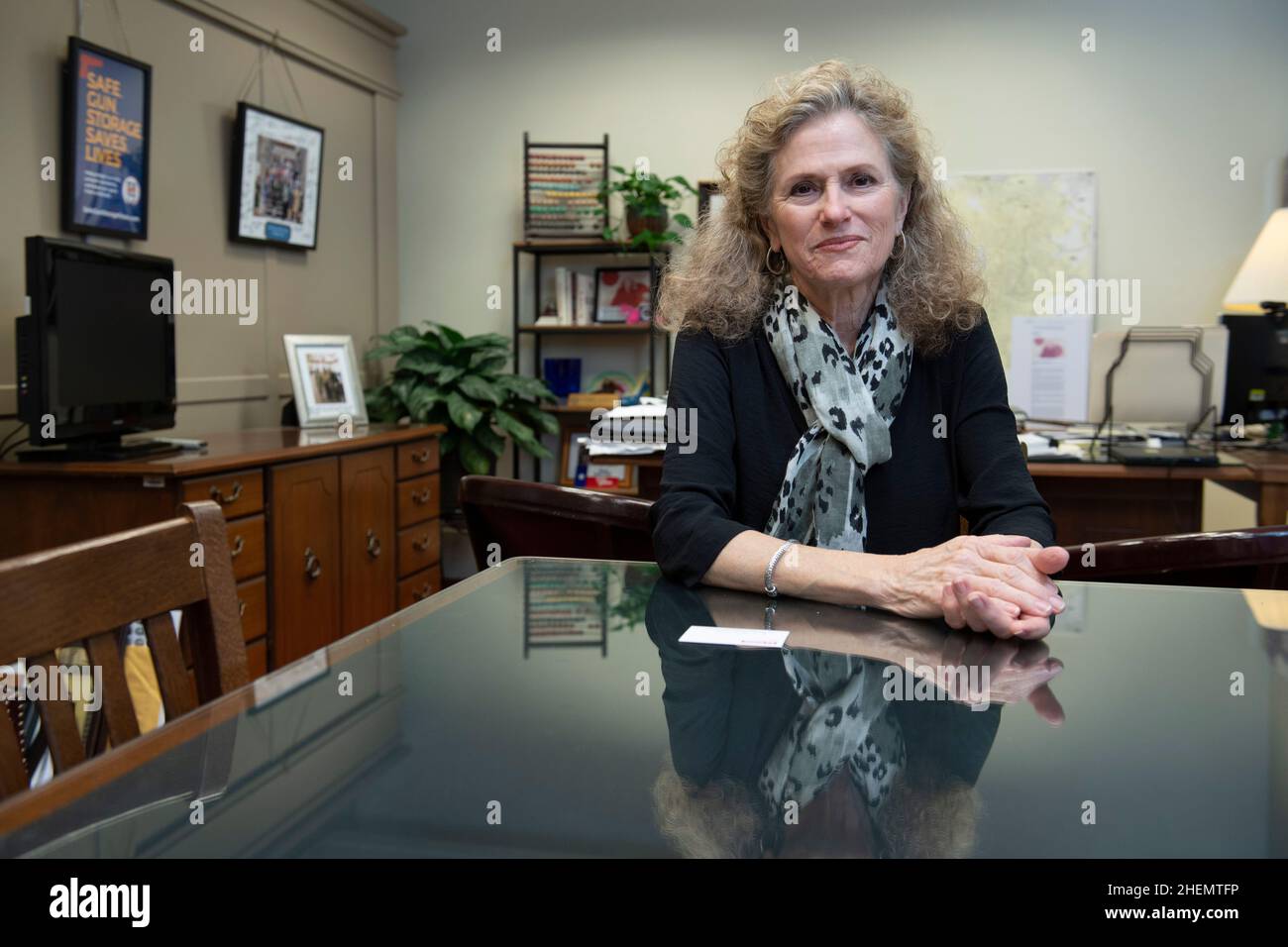 Austin, TX, USA. 11th Jan, 2022. Texas House member DONNA HOWARD speaks ...