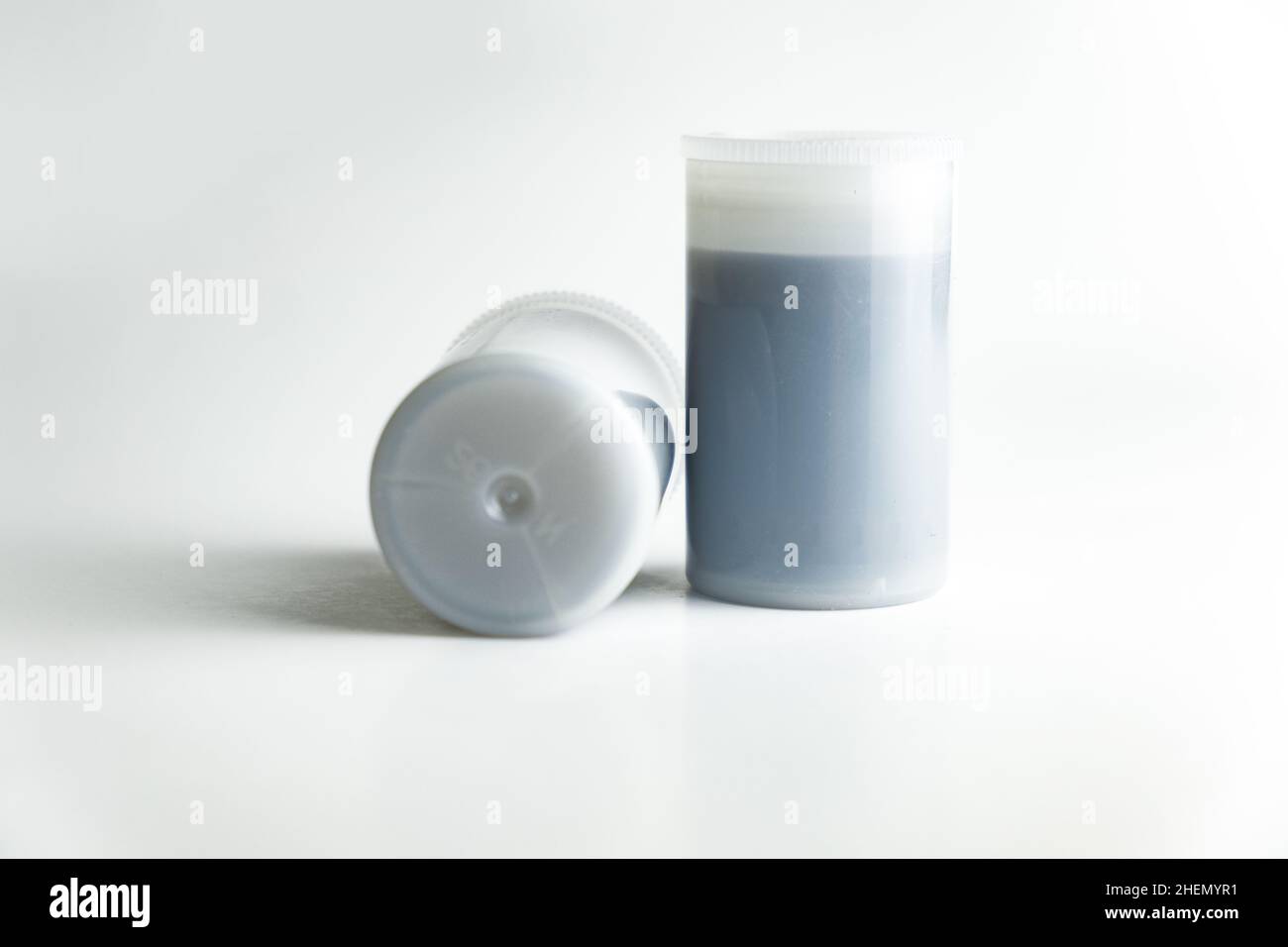 Plastic film canisters hi-res stock photography and images - Alamy
