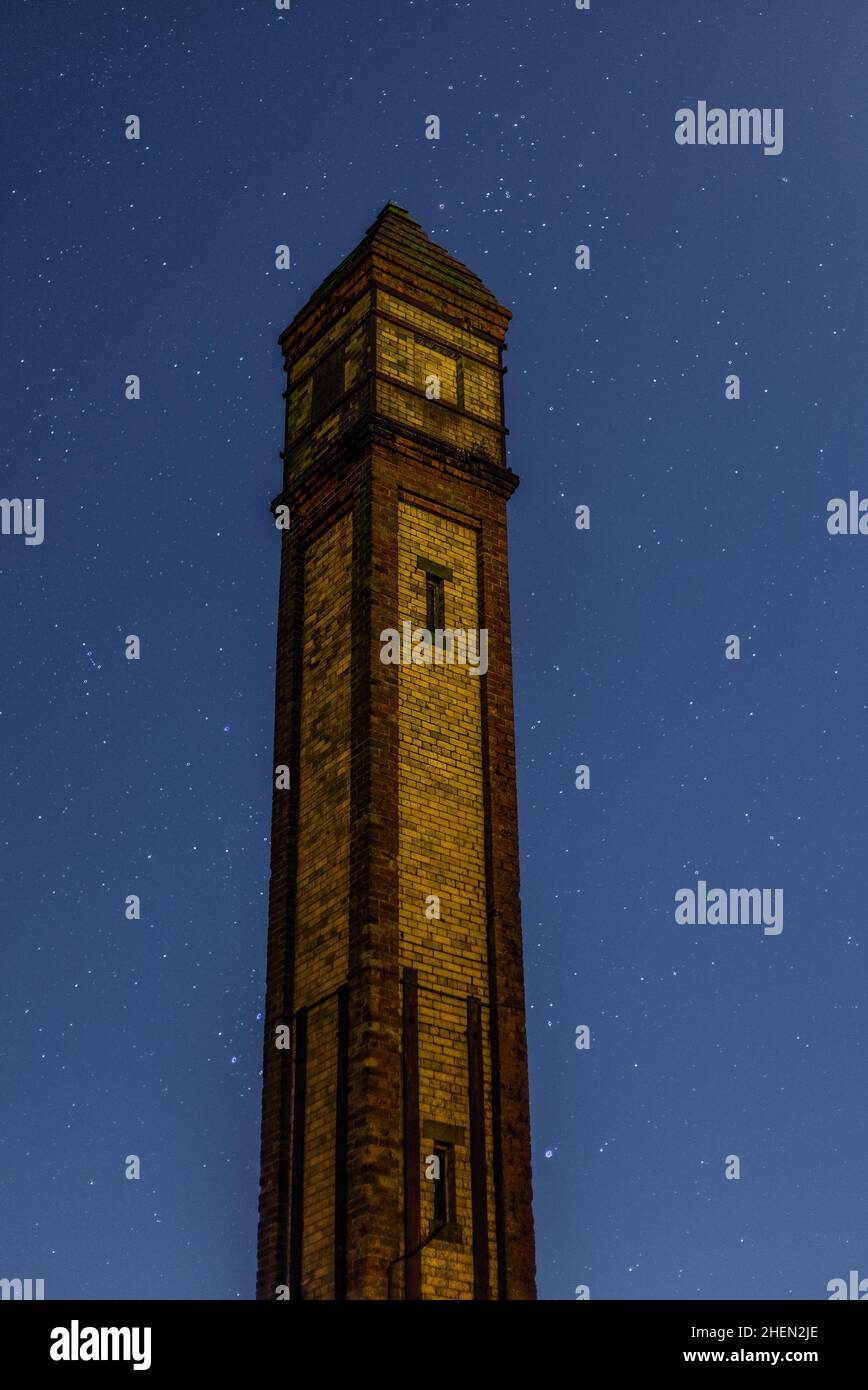 Cumbrian coast stars above the rampside needle hi-res stock photography ...