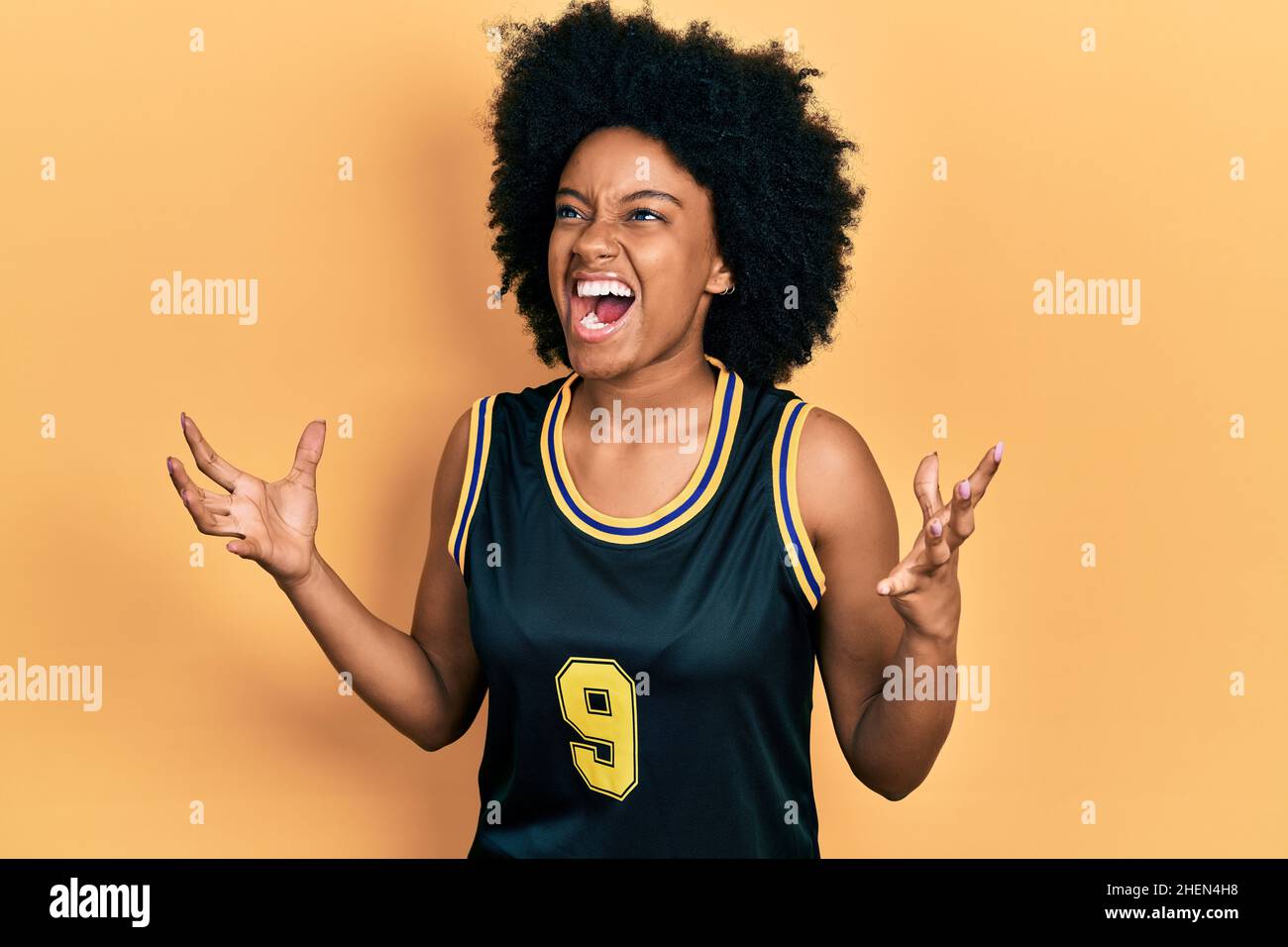 Portrait scream woman basketball hi-res stock photography and images ...