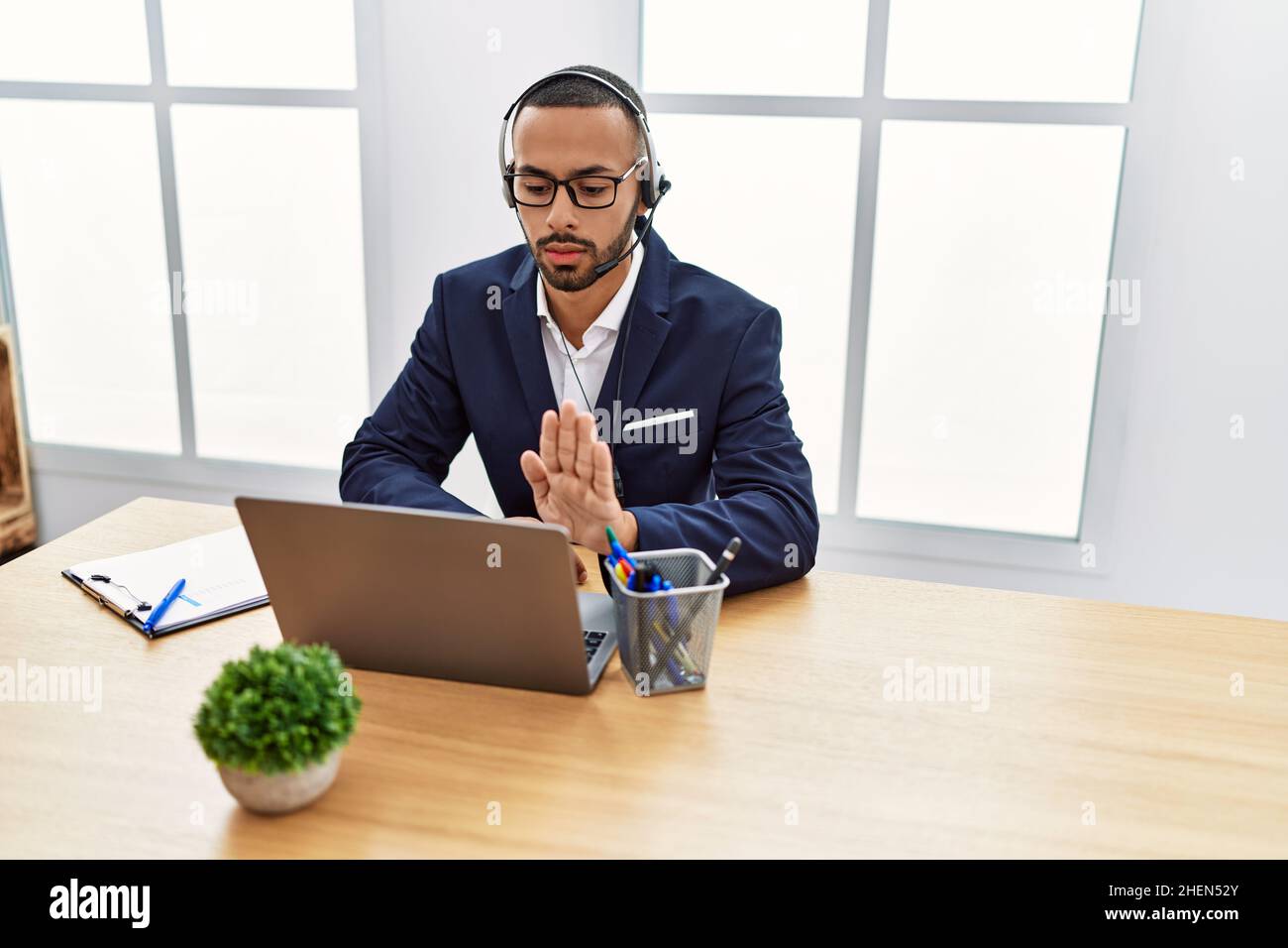 Arab american support center hi-res stock photography and images - Alamy