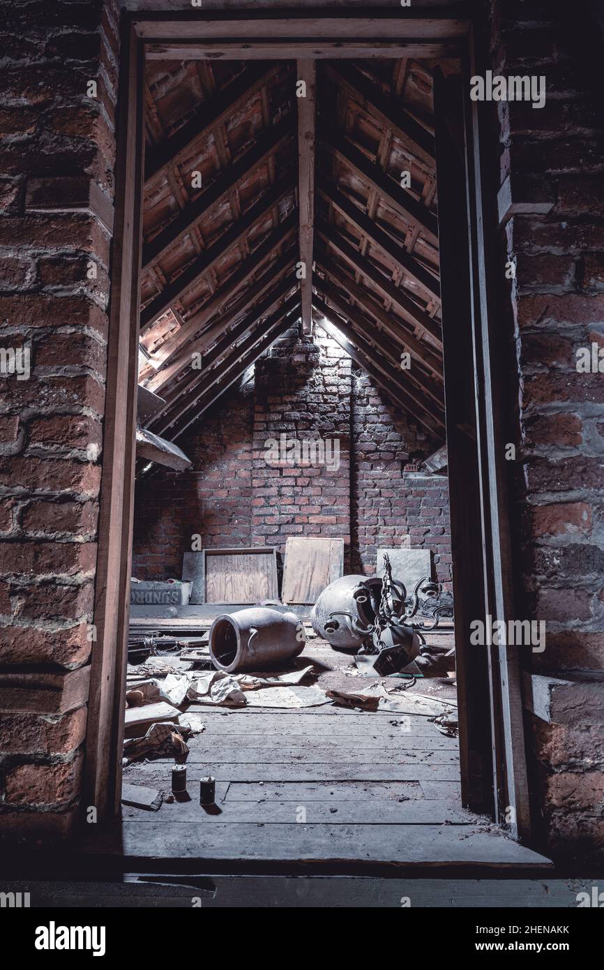 Urbex, An old abandoned house in Belgium Stock Photo - Alamy