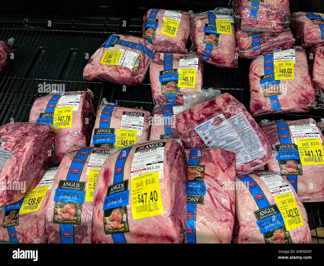 Prices of prime commodities hi-res stock photography and images - Alamy